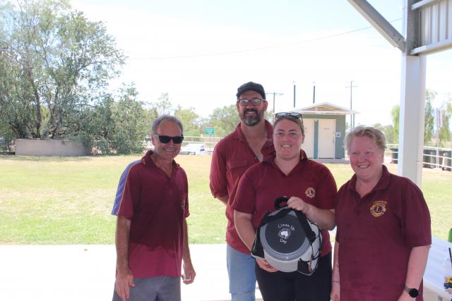 Big turn out for clean-up | Leader Today