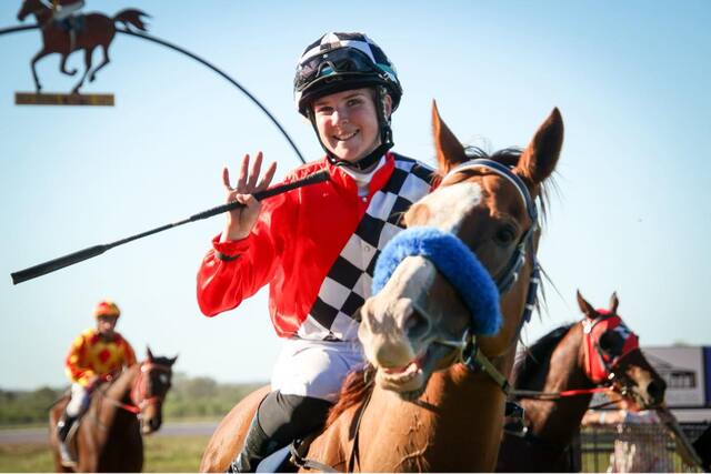 Jockey rides four winners in Longreach | Leader Today