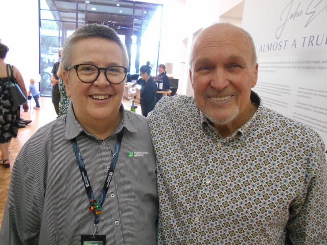 Elliott's art has Central West influence | Leader Today